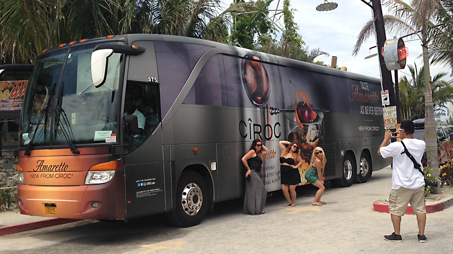 AutoBus Media - Bus Advertising Programs Available in the Top 25 Markets